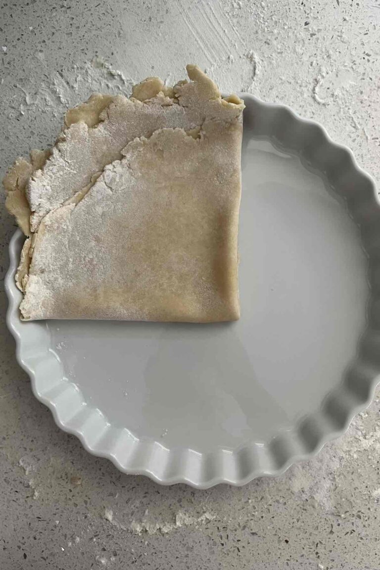 Easy Peach Pie with Canned Peaches Recipe