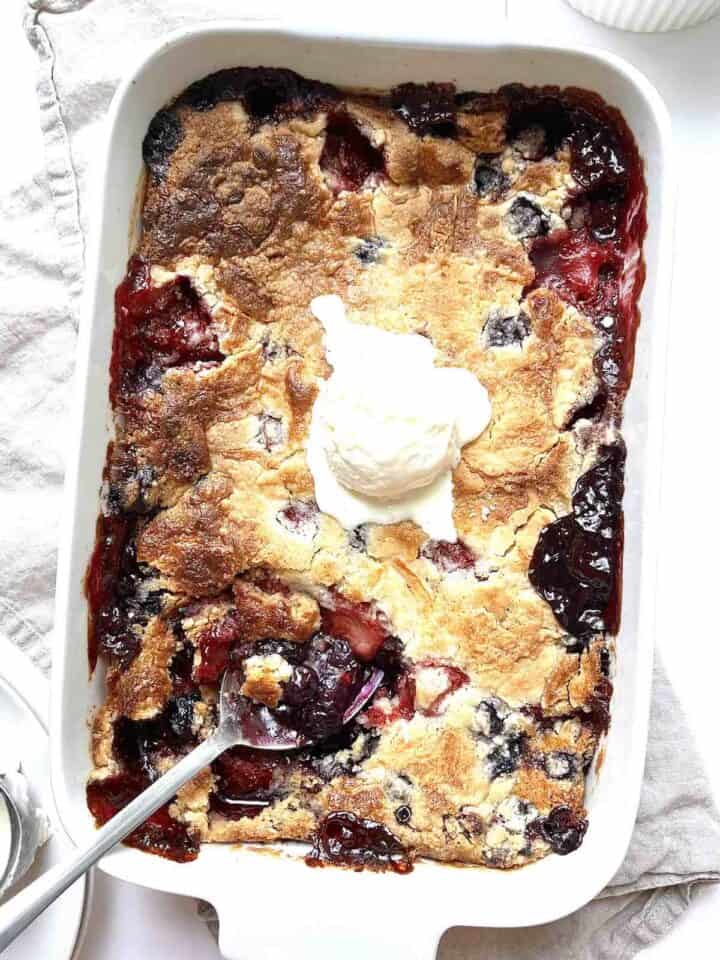 Easy Blueberry Cobbler Recipe with Frozen Blueberries